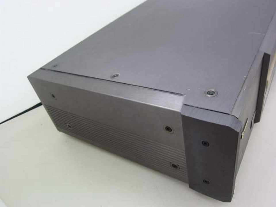 Esoteric D-30/P-30 CD Transport + Remote VRS-D RigidDisc System, Used ...