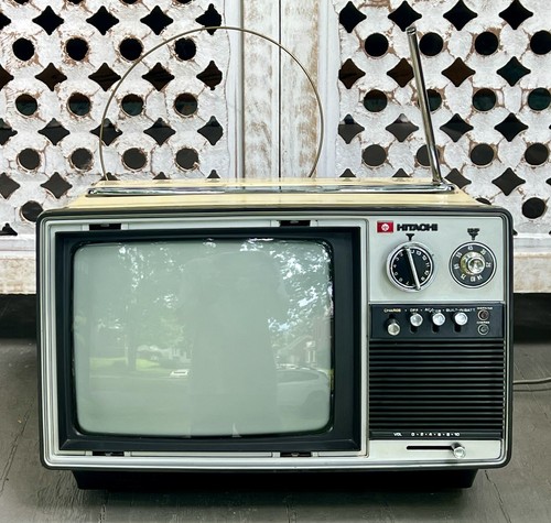 Fully Tested Vtg Hitachi B&W TV IU-54 Portable Battery or Cord Mint ...