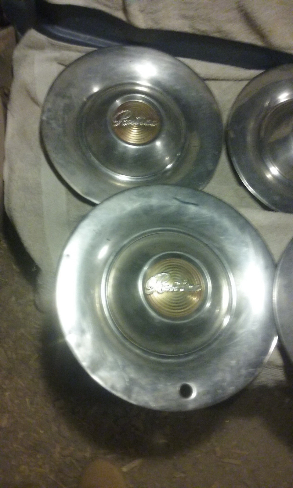 15" Pontiac Wheel Covers Script Vintage Metal Chrome Deluxe Hubcaps OEM ...