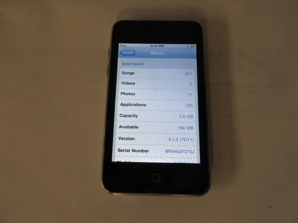 Apple iPod Touch 2nd Generation 8GB With (207songs MC086LL) | eBay