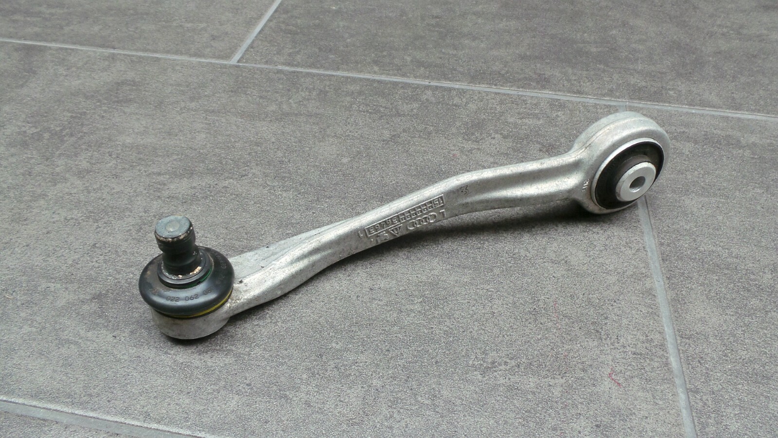 Original AUDI A6 S6 RS6 4G A7 S7 RS7 4G Lenker links hinten oben ...