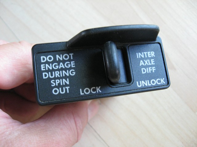 Freightliner GTD 3270-1a Inter Axle Differential Lock Slide Switch for ...