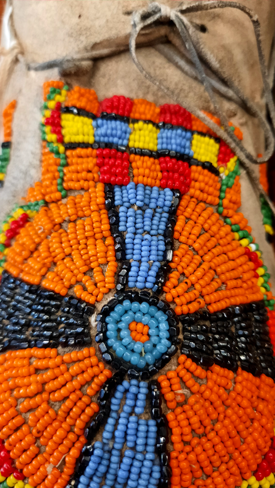 Antique Native American Beaded Crow Moccasins c1900s Keyhole Design ...