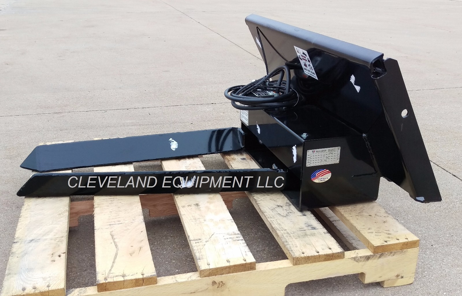 NEW BRADCO MINI TREE FORK / NURSERY FORKS ATTACHMENT Bobcat MT100 L28 ...