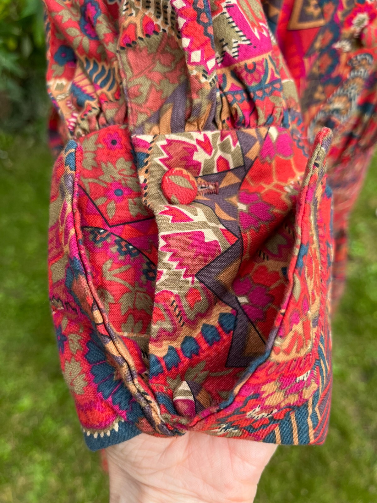 Vintage 1980s Angela Holmes Droopy & Browns Floral Dr… - Gem