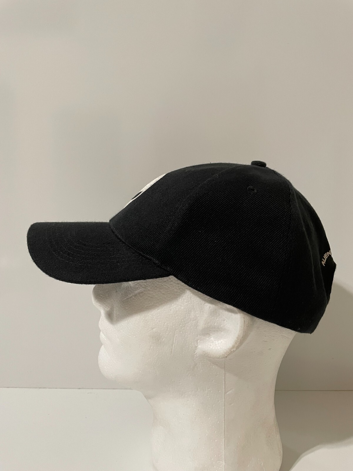 Alienware Gaming Mens Black Strapback Adjustable Base… - Gem