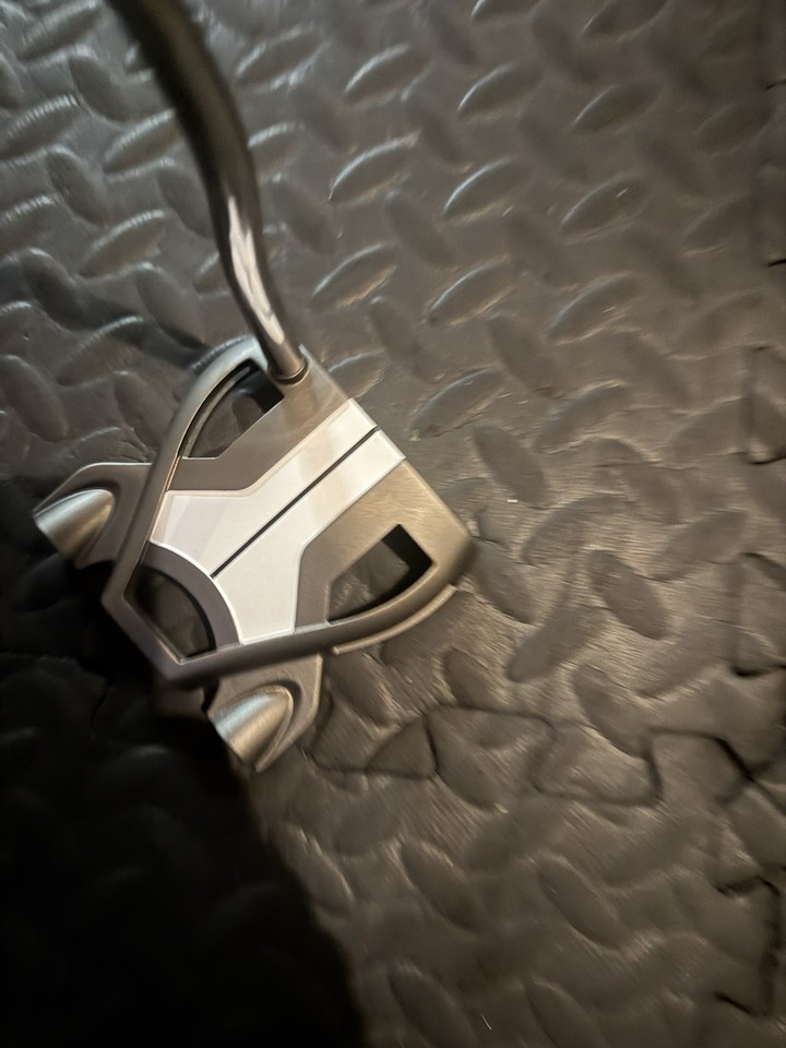 TaylorMade RH Spider Tour T7-CB Counter Balance 38" Putter | eBay