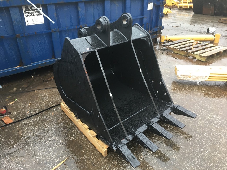 New 42" Heavy Duty Excavator Bucket for a Komatsu PC120 | eBay