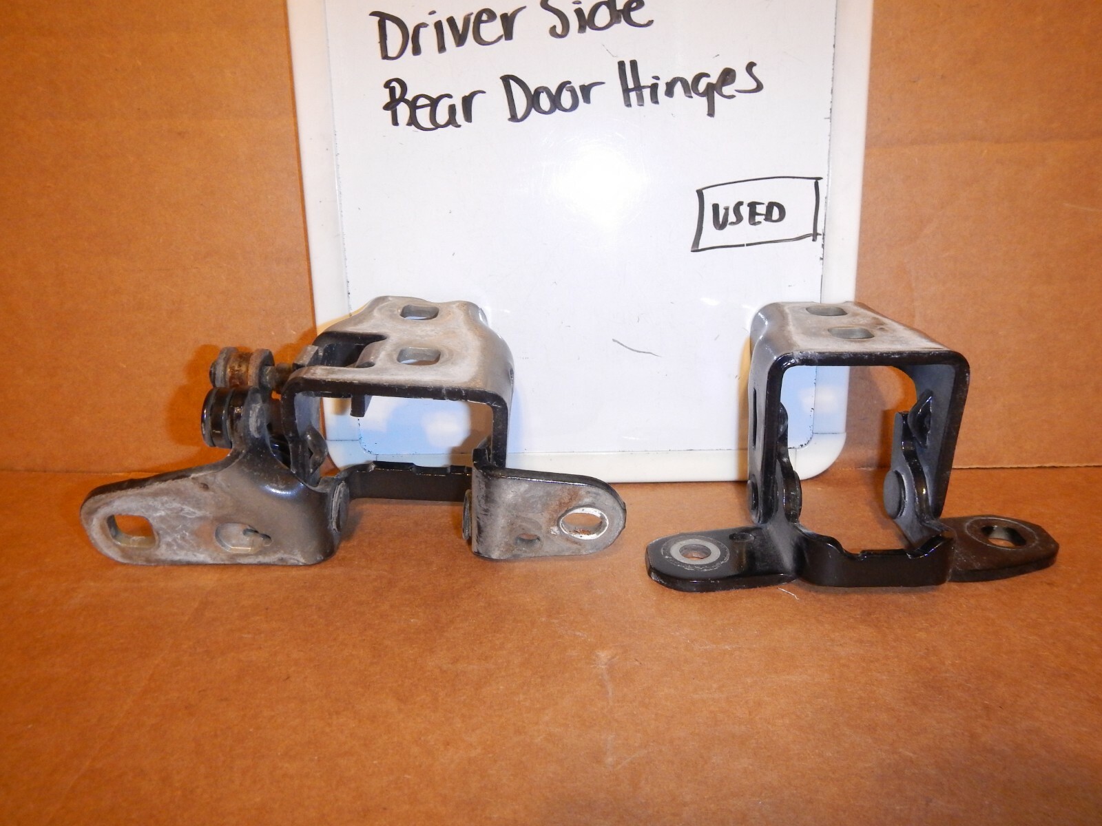 2009-2017 Dodge Ram 1500 OEM Drive Side Rear Door Hinges 68058523AA ...