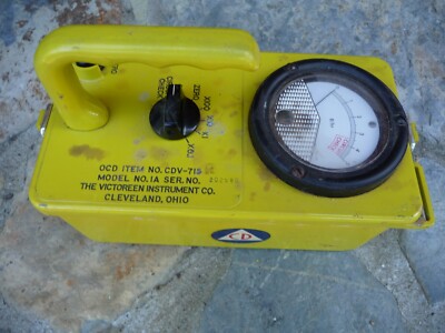 VINTAGE CIVIL DEFENSE VICTOREEN CDV-715 METER GEIGER COUNTER RADIATION ...