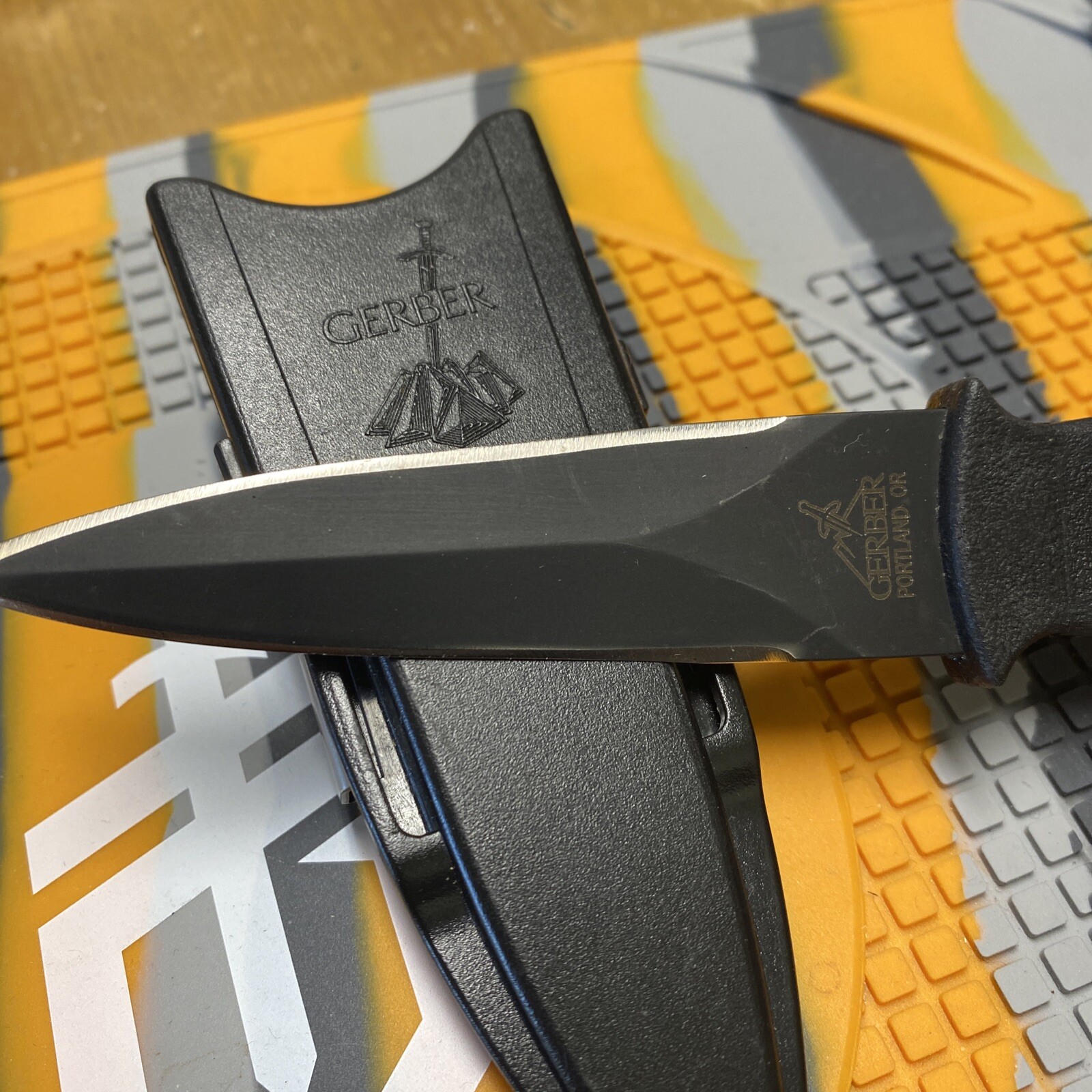 Rare/Discontinued Gerber Guardian Back-Up Fixed Blade Boot Knife W ...