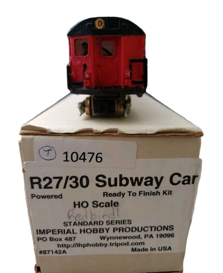 HO Scale Subway R27/R30 *One Powered Car Two Unpowered Cars + R16 *Two ...