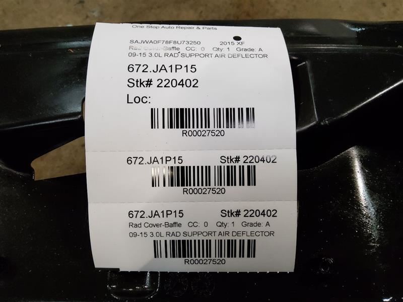 【極美品】MONCLERGENIUSモンクレールライトダウンジャケット3 - ダウンジャケット