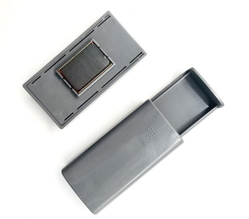 Magnetic Key Box Hide Key Holder Strong Magnet Car Key Safe Emergency ...