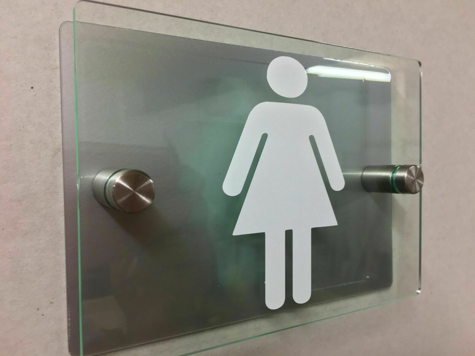 MODERN UNISEX AND BABY CHANGE TOIELT PLAQUE MALE/FEMALE/BABY TOILET ...