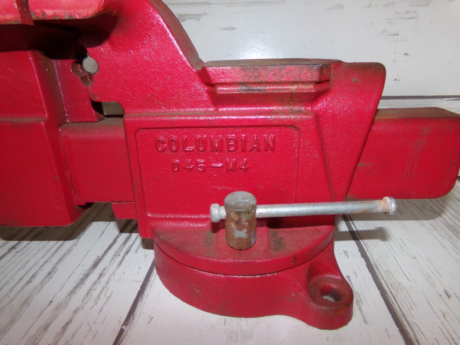 Columbian USA Vise No D45 M4 Swivel Base 5 Jaws Anvil Horn Pipe Jaws columbian-usa-vise-no-d45-m4-swivel-base-5-jaws-anvil-horn-pipe-jaws