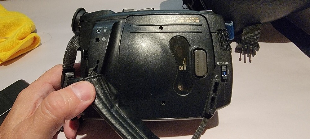 Sony CCD-TR6 Camcorder - Black for sale online | eBay