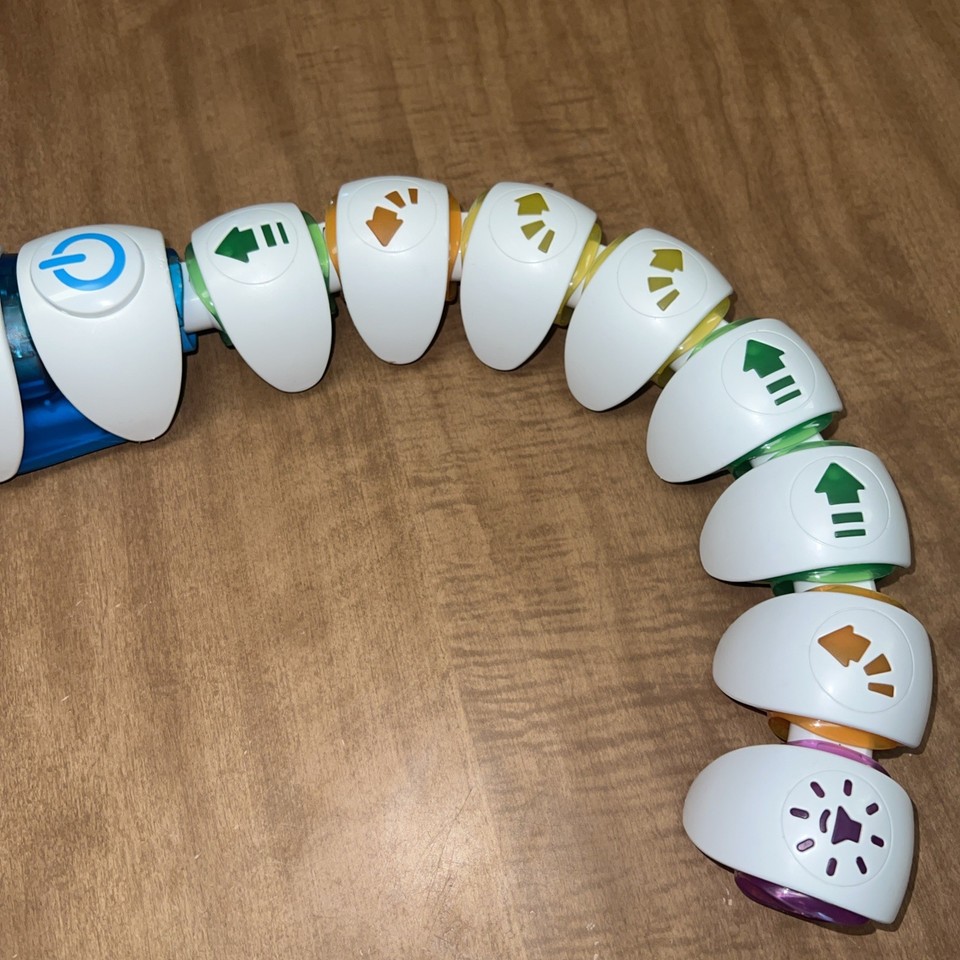 Fisher Price Think & Learn Code A Pillar Caterpillar Toy W/ 8 Segments | eBay