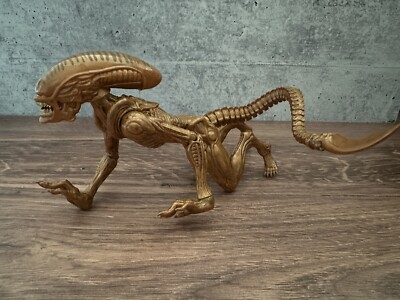 Runner Xeno Action Figure Lanard Alien Xenomorph Aliens Horror Poseable ...