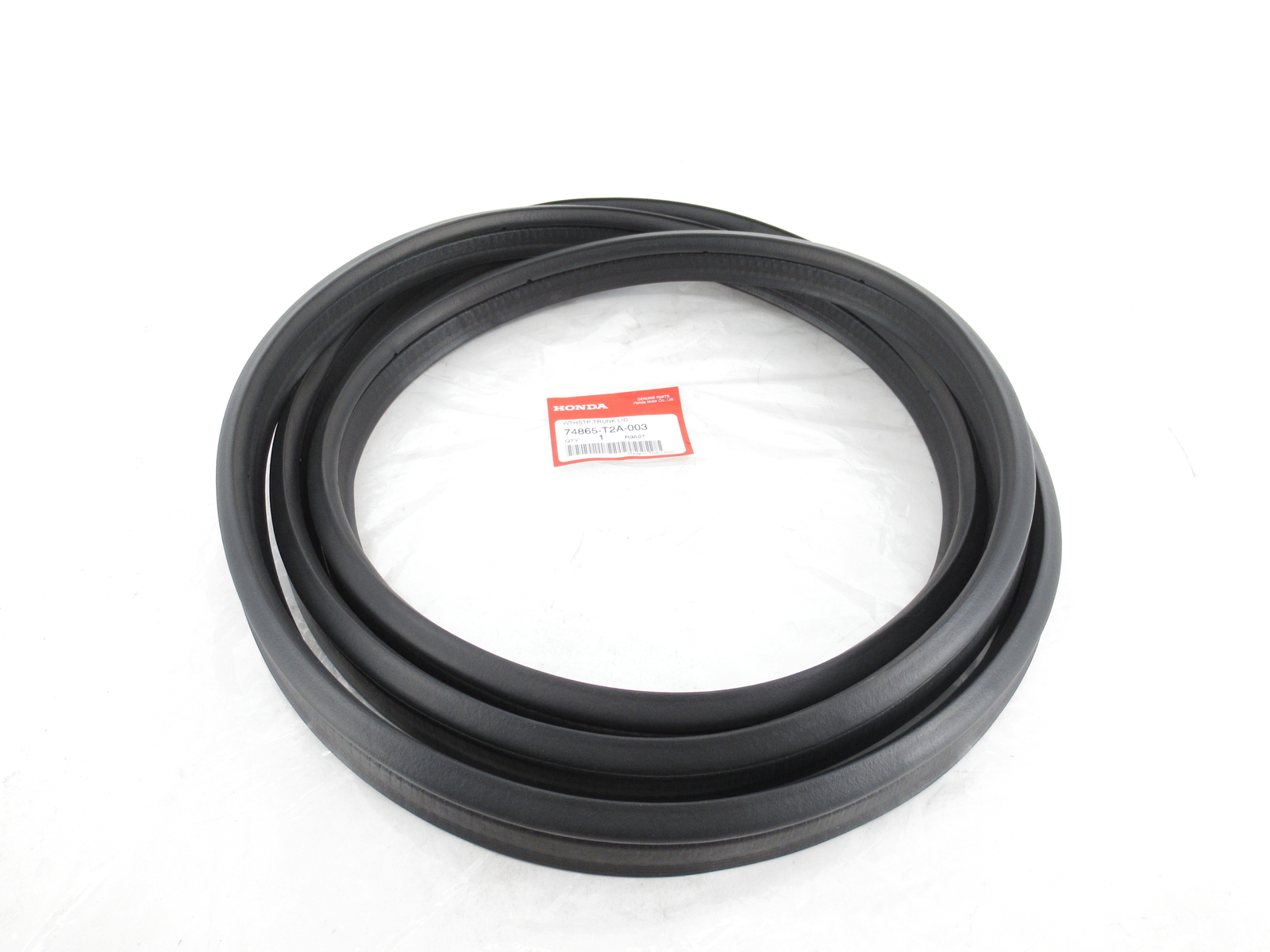 New Genuine OEM Honda 74865-T2A-003 Trunk Lid Seal Weatherstrip 2013 ...