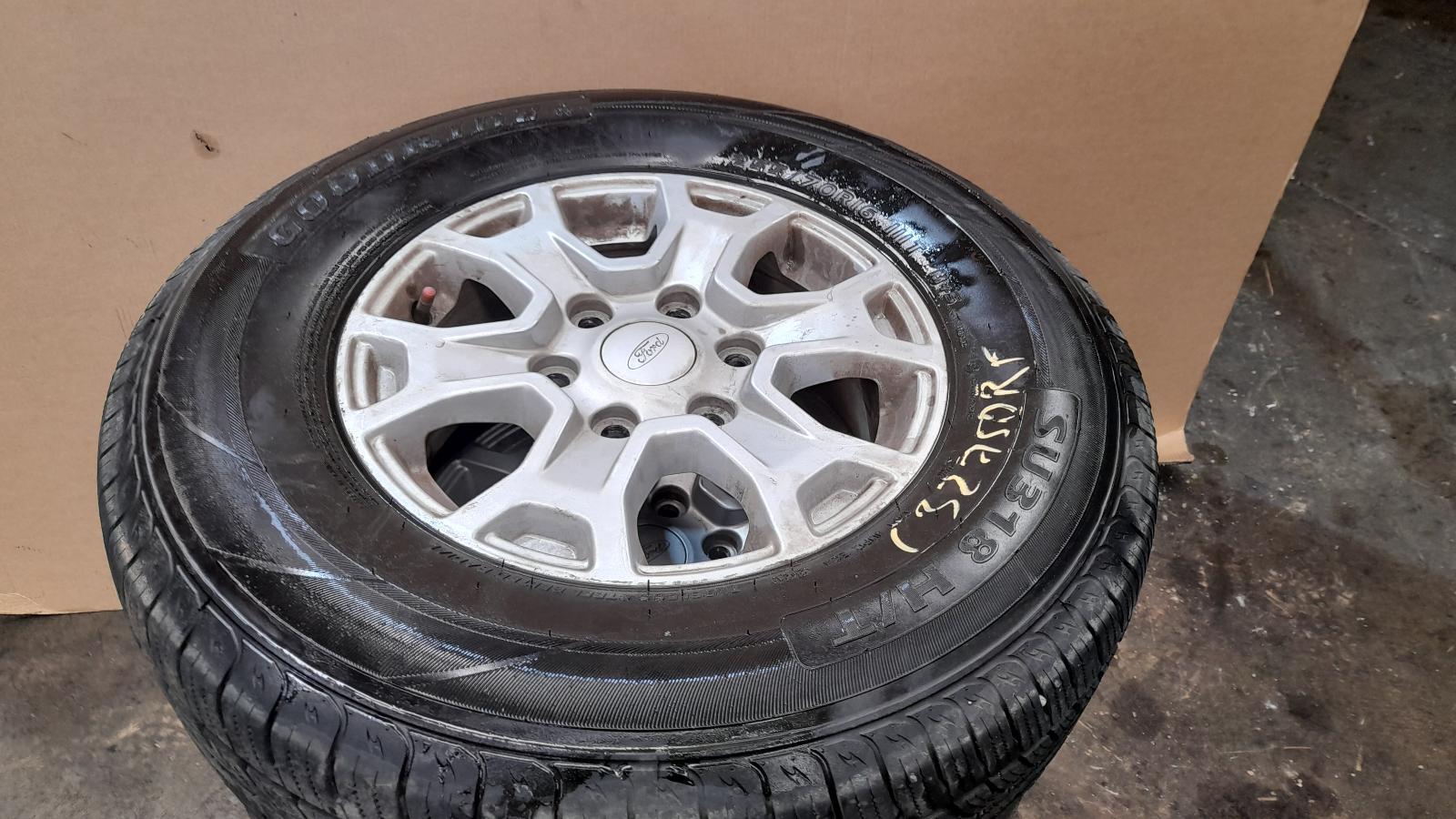 SET OF 4 GENUINE FORD WHEELS 16" INCH 6X139.7 6 STUD 255/70/16 | eBay