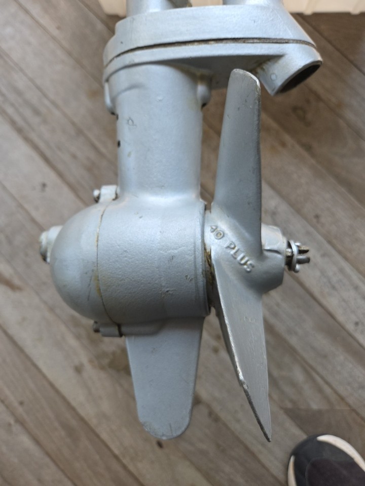 VINTAGE BRITISH SEAGULL OUTBOARD MOTOR F Series FPL Forty Plus 40 Long ...