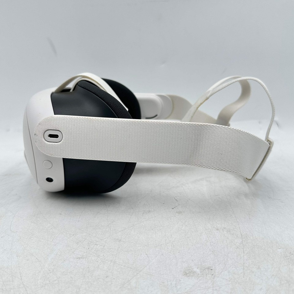 Meta Quest 3 512GB Standalone All-in-One VR Headset S3A | eBay