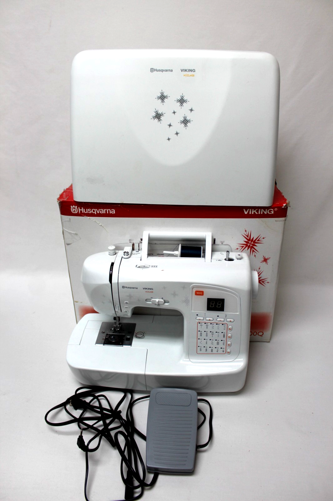 Husqvarna Viking H Class Model 100Q Sewing Machine with Foot Pedal ...
