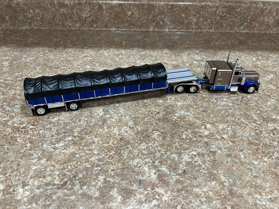 DCP Peterbilt 379 Step Deck Trailer w/Covered Load Graham Transport 1: ...