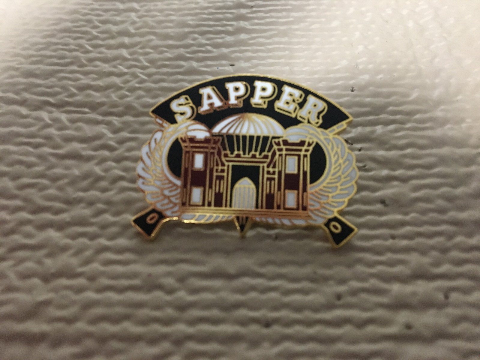 US ARMY ENGINEER SAPPER PIN | eBay