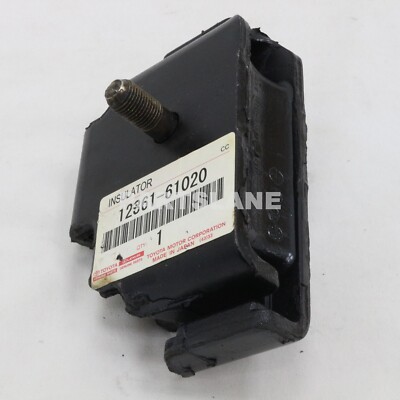 Toyota Land Cruiser 1984-1990 OEM Front Engine Mounting Insulator 12361 ...