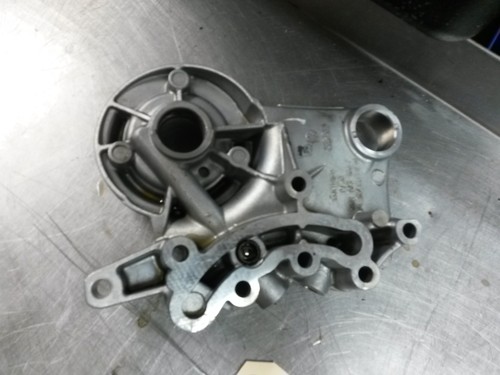 Variable Valve Timing Solenoid Housing From 2010 Audi A4 Quattro 2.0 ...