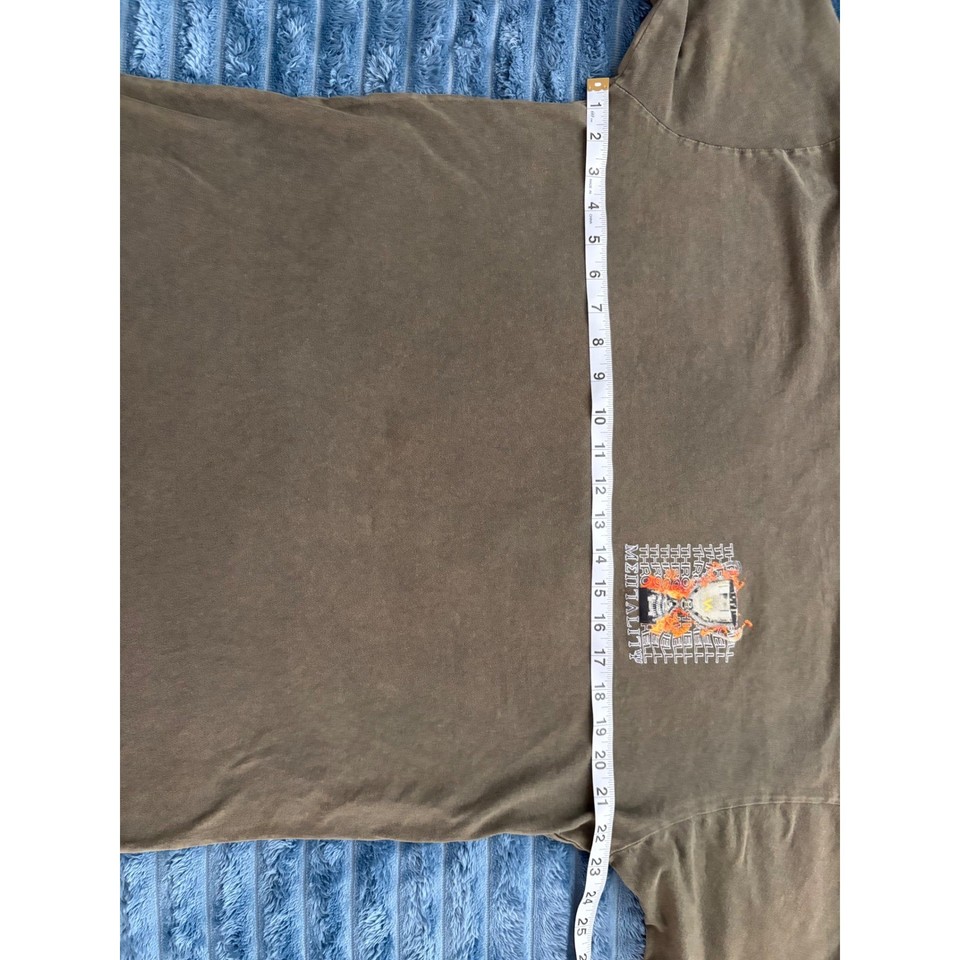 Mentality Men's L Graphic Trophy Fire "Path to Paradise" Through Hell ...