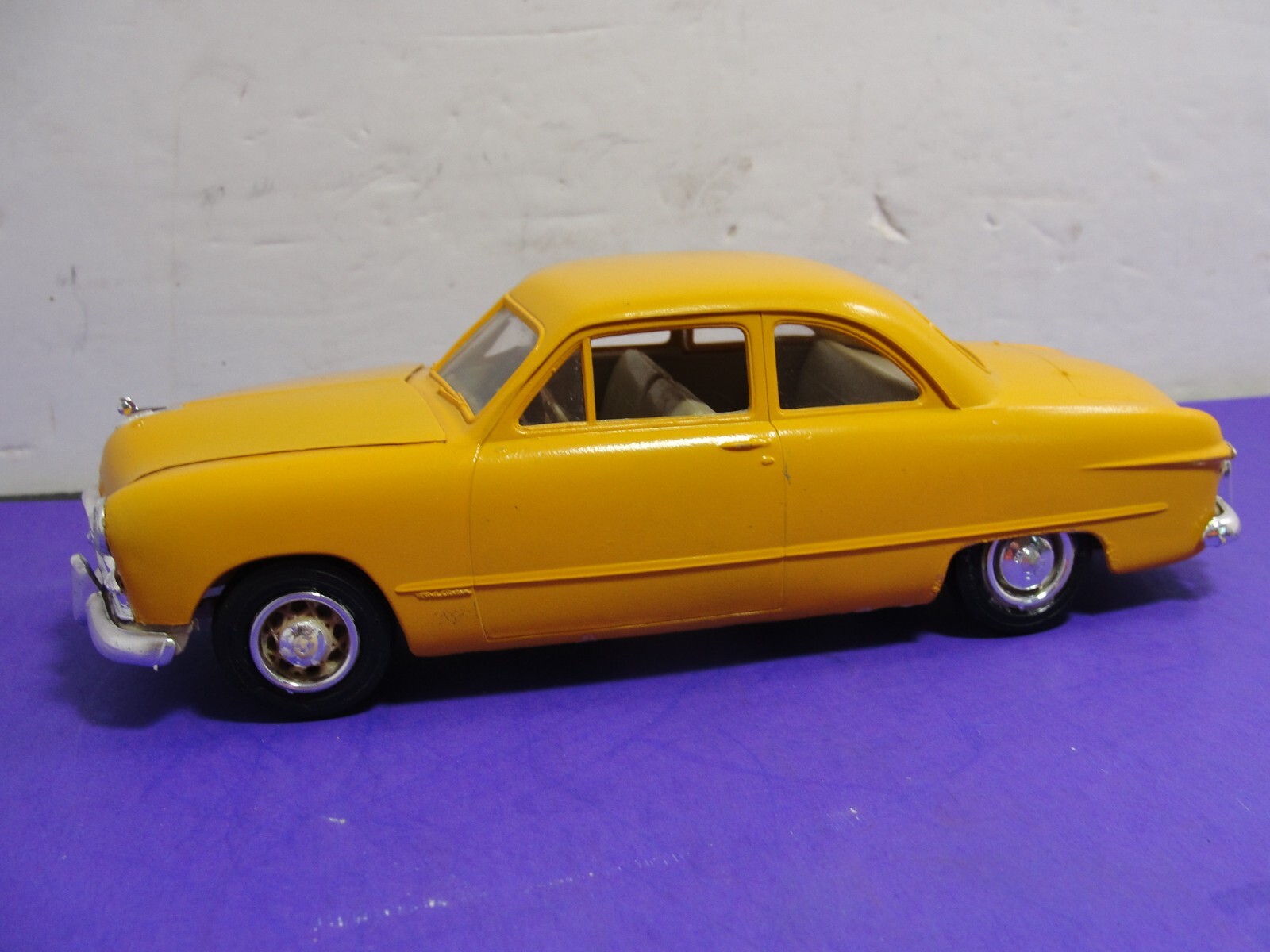 1:25 Scale 1949 Ford 2 Door Coupe Vintage Plastic Model Kit BUILT | eBay