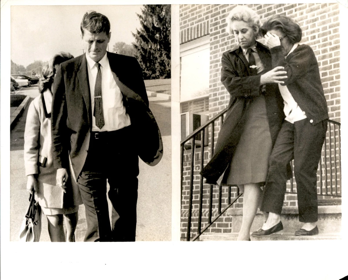 Distraught Clothing Style