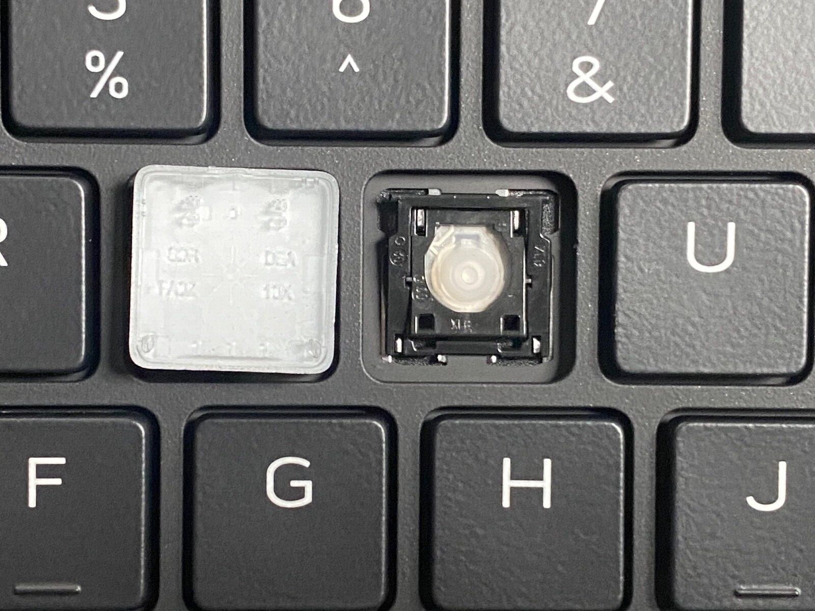 Dell Alienware m15 R7 Gaming RGB Backlit UK Keyboard - 1 Key + Hinges ...