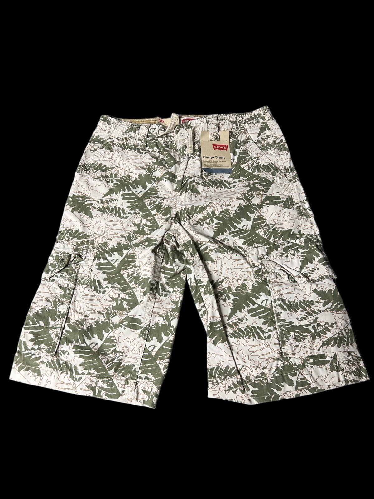 2011 Levis Moonbeam Beige Leaf Camo Relaxed Fit Cargo Shorts Size 14 NWT -D7 | eBay