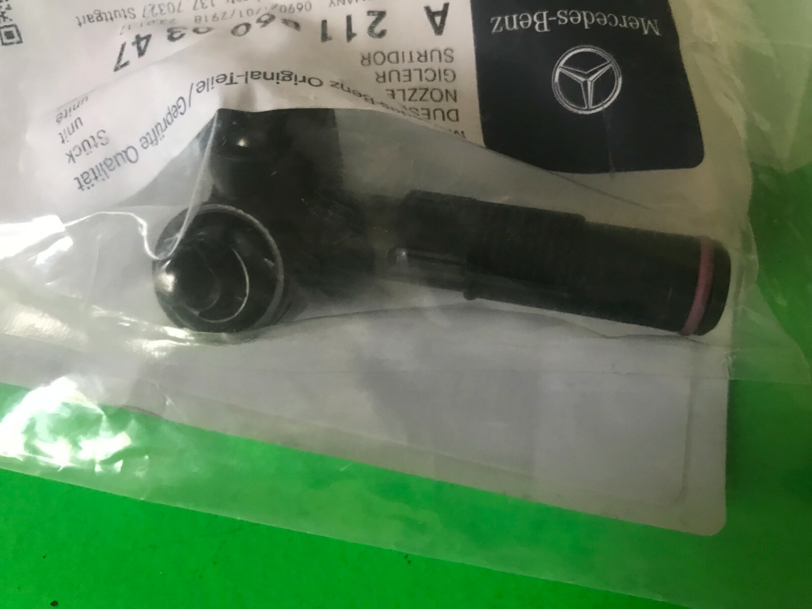 MERCEDES E350 W211 Left Head Light Washer Jet Nozzle Ram OEM A211 860 ...