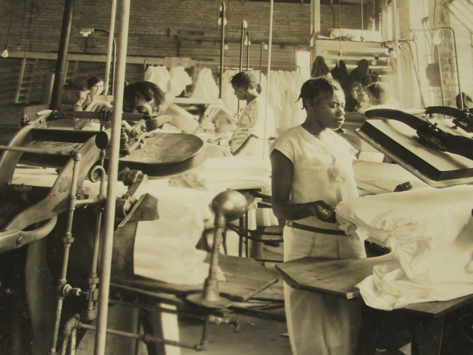 9 VINTAGE 1920s 8x10 COMMERCIAL LAUNDRY PHOTOS! GASTONIA, NC! ORIGINAL ...