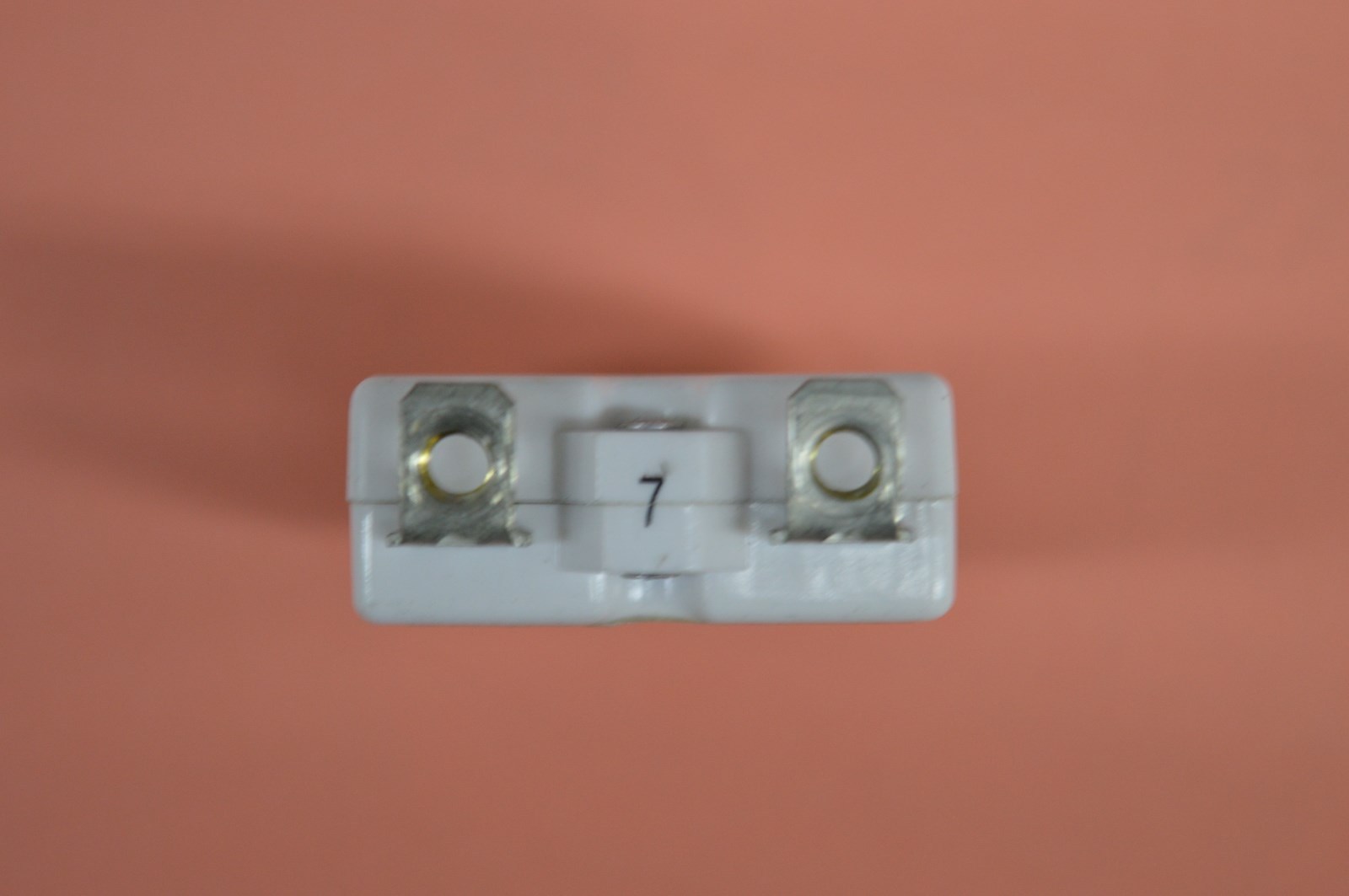 NEW SEA RAY PUSH BUTTON CIRCUIT BREAKER 7 AMP SEARAY PART # 775775 | eBay