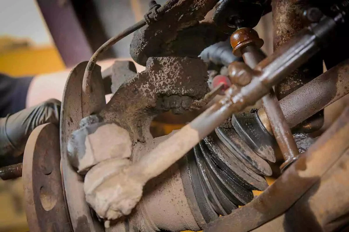 How to Diagnose a Failing Ball Joint