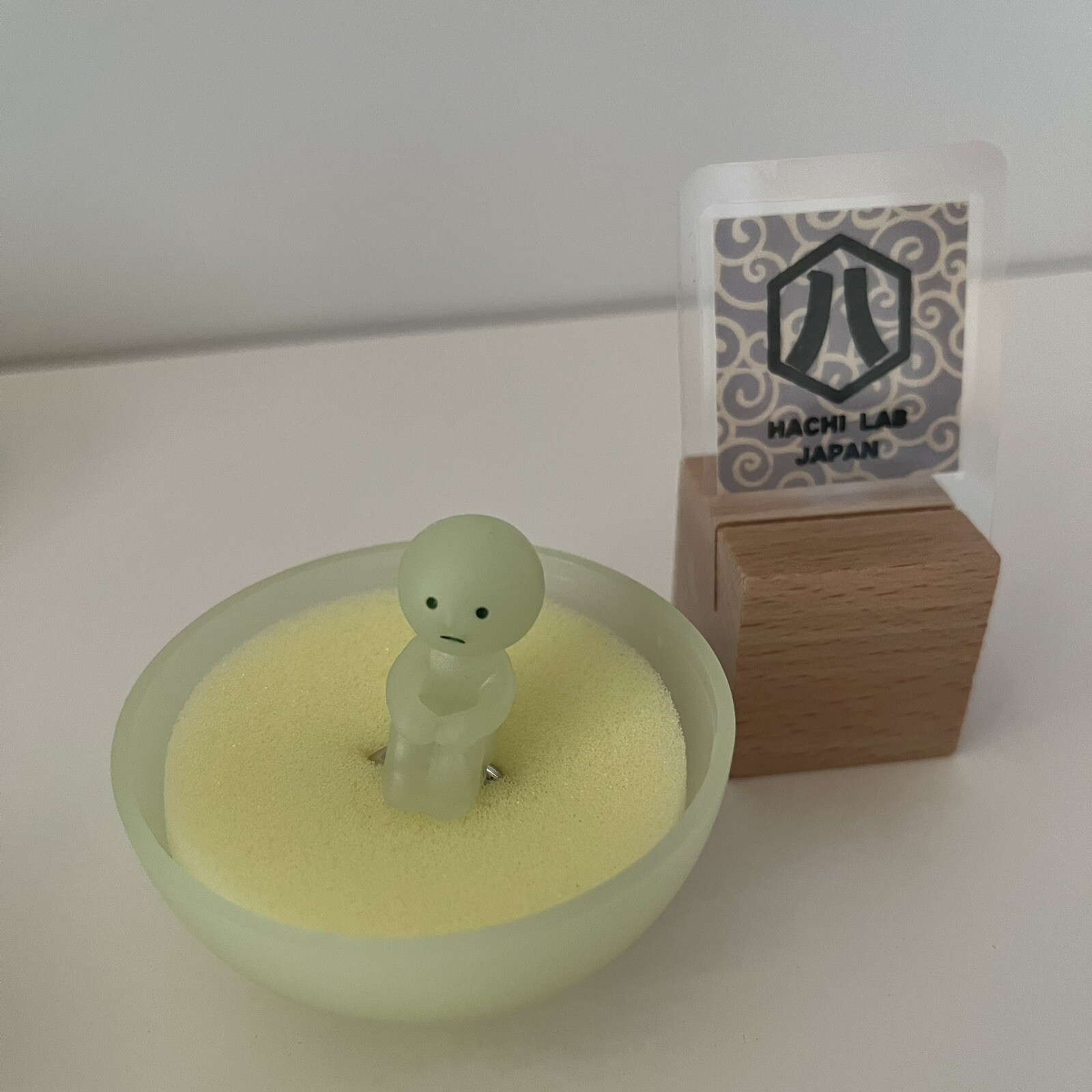 SMISKI Ring GASHAPON Gacha Ringcolle Complete 5 pieces Set GLOW IN THE ...