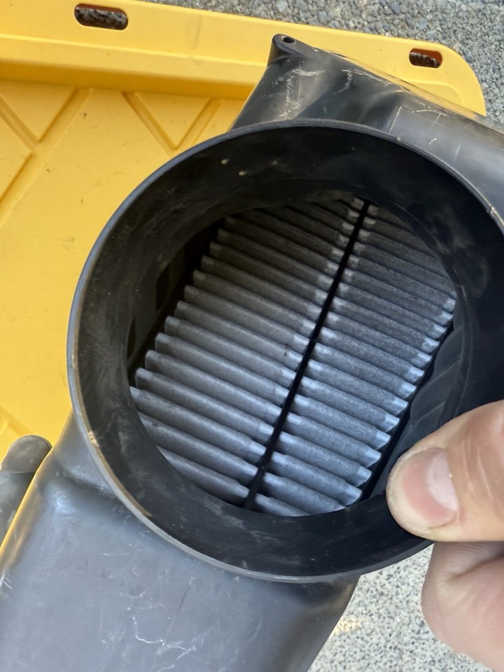 2005-2015 Toyota Tacoma 6-Cylinder 4.0L V6 1GR-FE GEN1 Air Filter Box ...