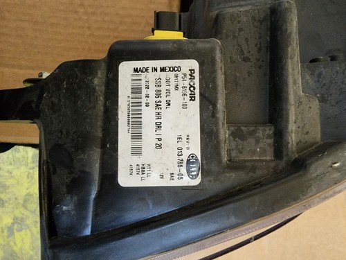 P54-6167 Headlamp LH (NEW) Genuine Paccar LR P54-6196-100 | eBay