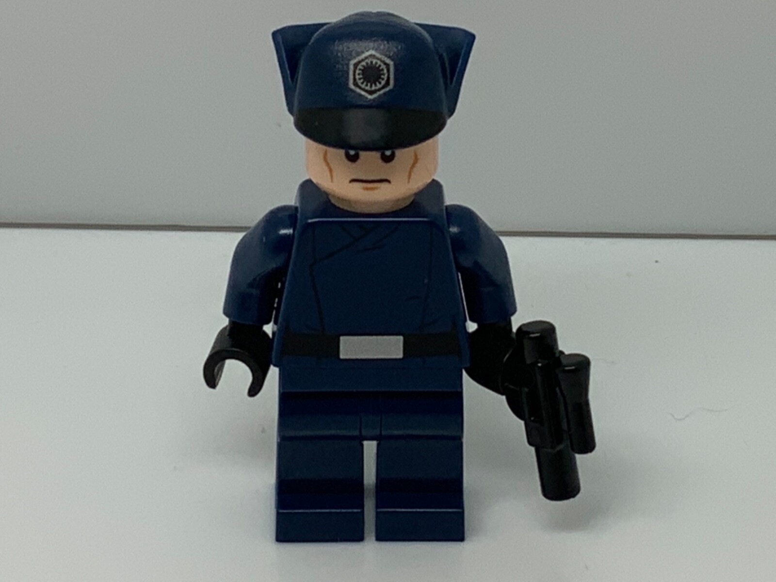 Lego First Order Officer (Major / Colonel) Minifigure Brand New From ...