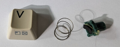 Commodore 128 (not D version) replacement 'V' keycap w/plunger and ...