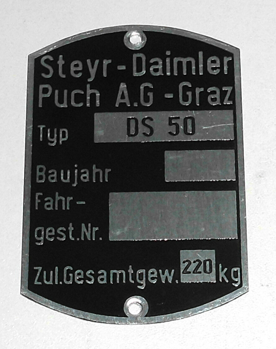 Styr Originalt Steyr + Horch + Mercedes Benz Cars Of WW2 (scale 1:56)