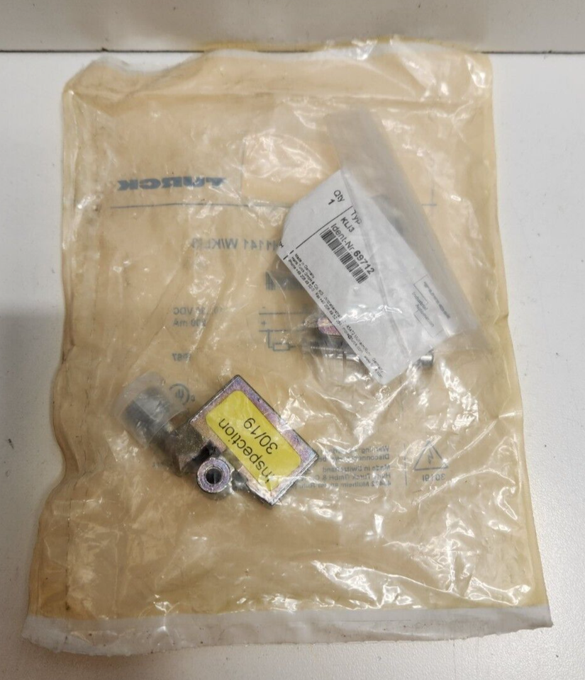 NEW OLD STOCK! TURCK 30V CYLINDER POSITION SENSOR BIM-IKT-AN6X-H1141 W ...
