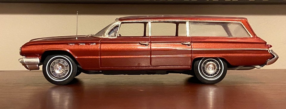 1962 Buick Invicta Estate Wagon Burgundy Iridescent 1/25 Resin Built ...