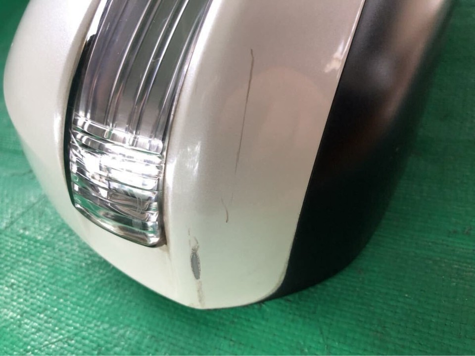 C60 genuine Estima ACR50 ACR55 right door mirror side mirror color 070 ...